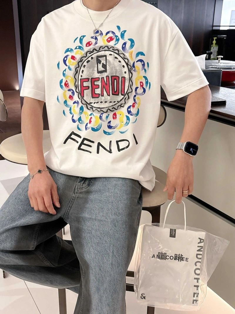 Bargain Fendi T-Shirts
