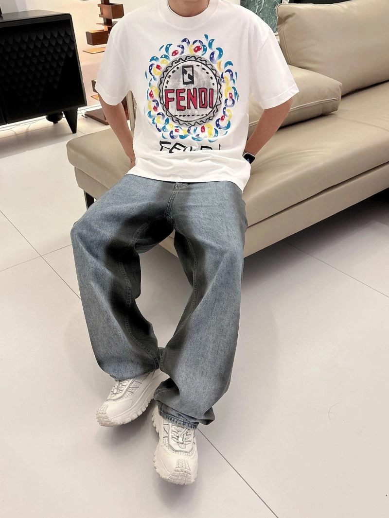 Bargain Fendi T-Shirts