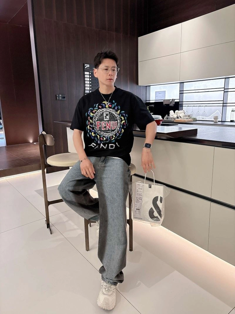 High fidelity Fendi T-Shirts