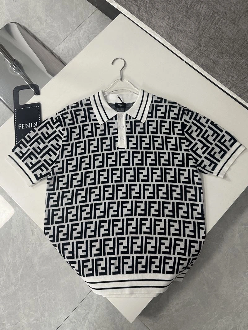 Accurate model Fendi T-Shirts