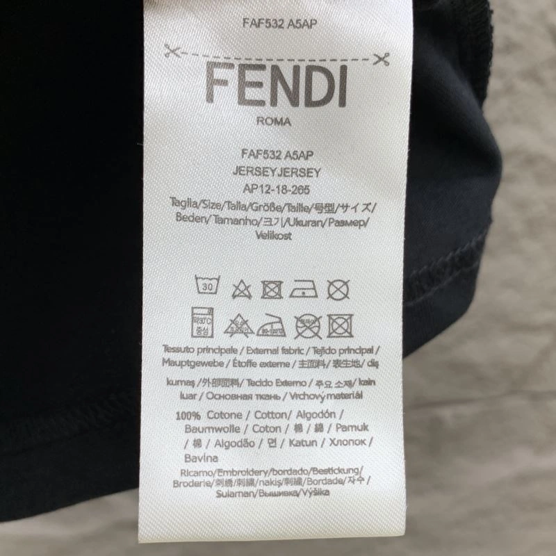 Bargain Fendi T-Shirts