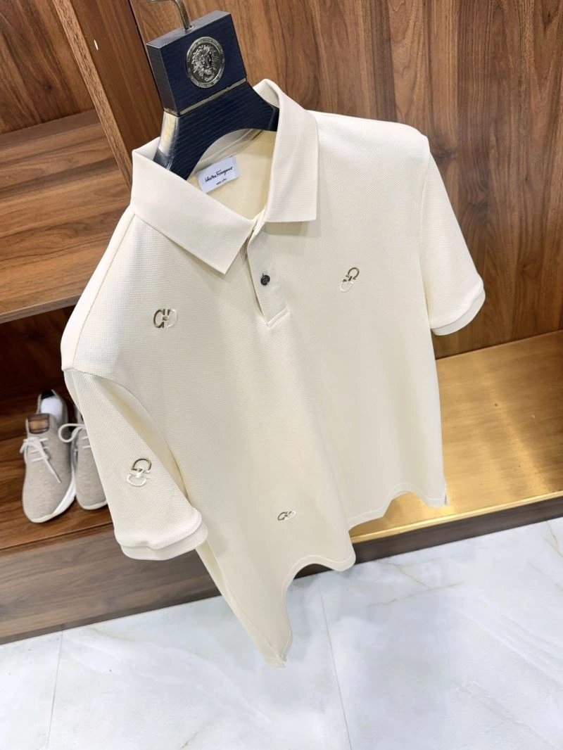 Top match Fendi T-Shirts