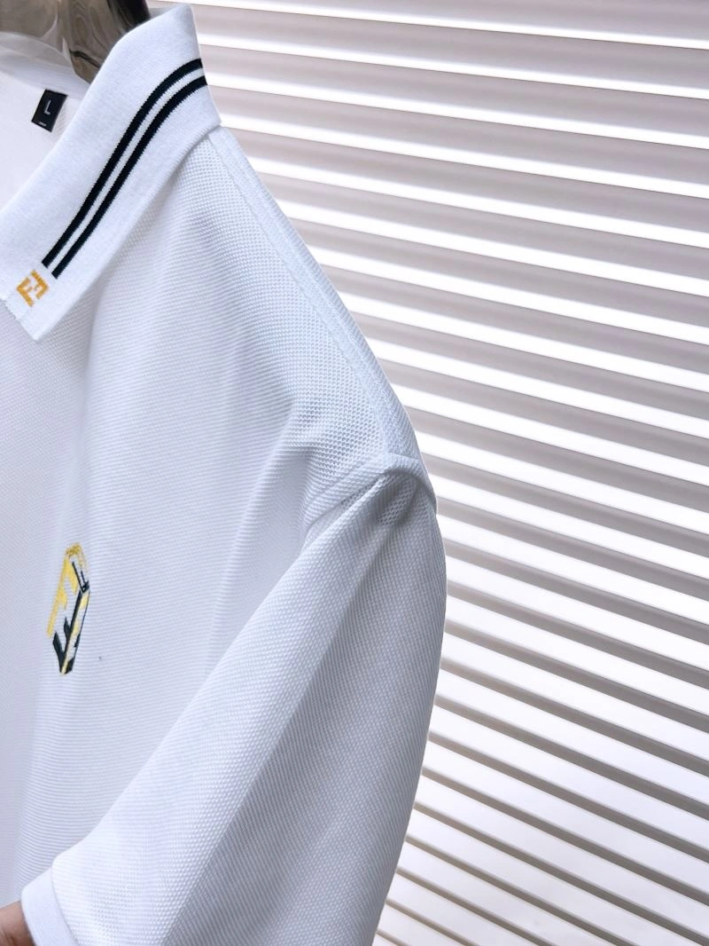 Top mirror Fendi T-Shirts