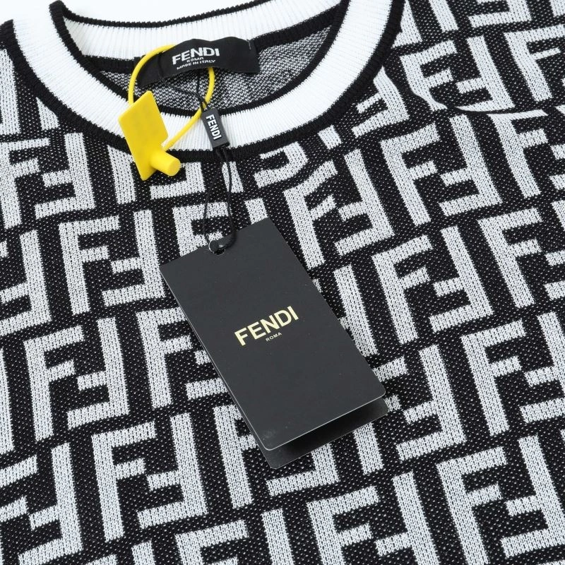 Economical Fendi T-Shirts