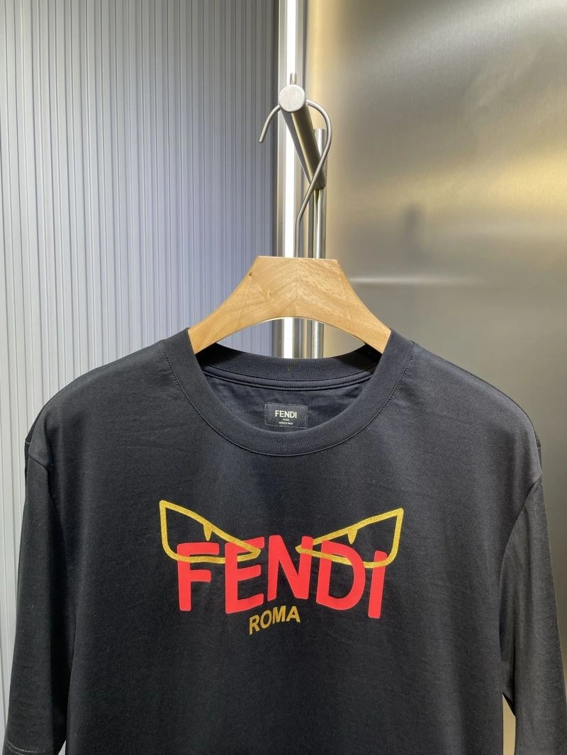 Top match Fendi T-Shirts