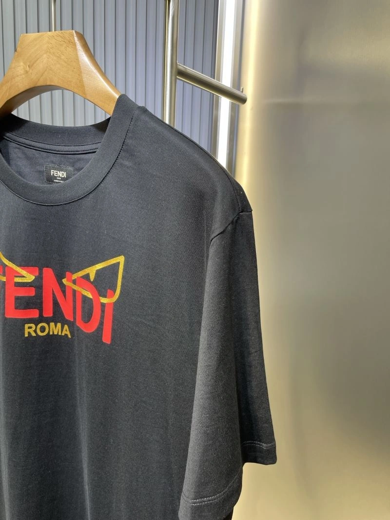 Top match Fendi T-Shirts