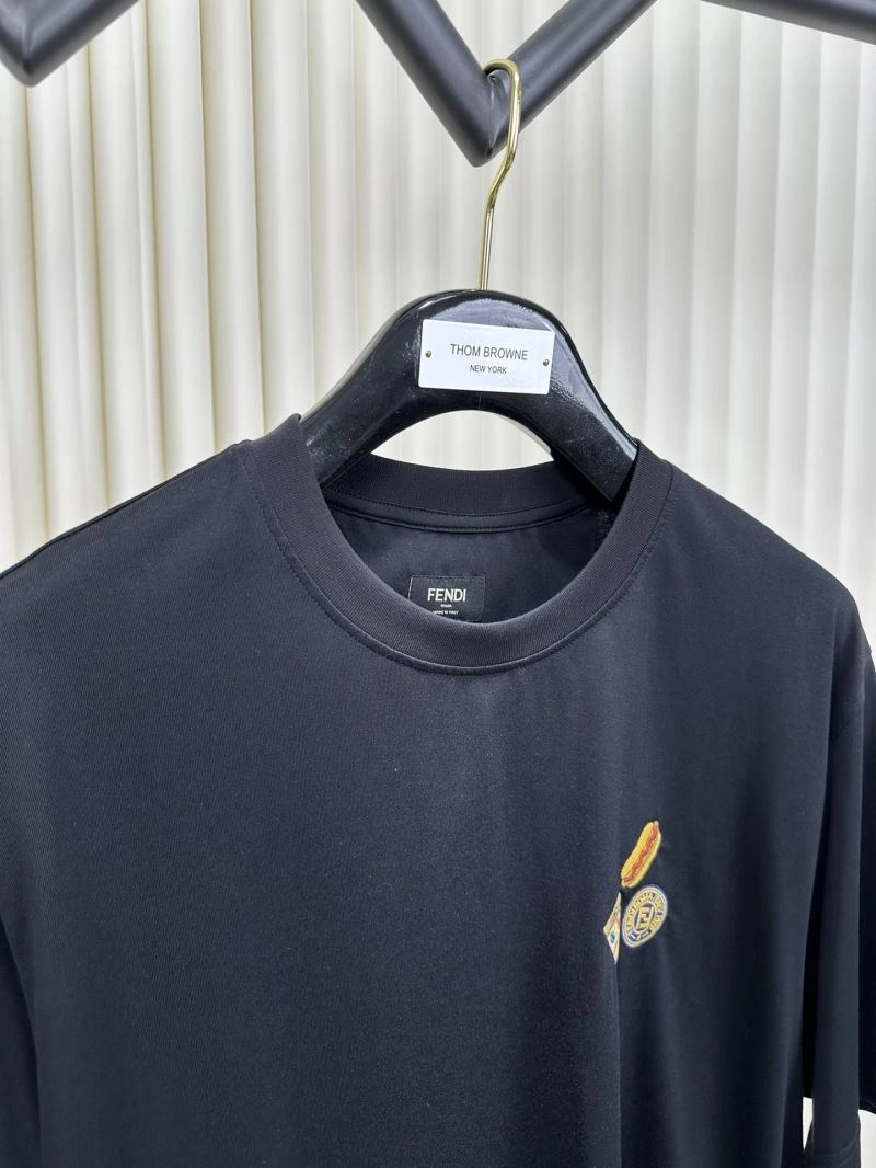 Top match Fendi T-Shirts