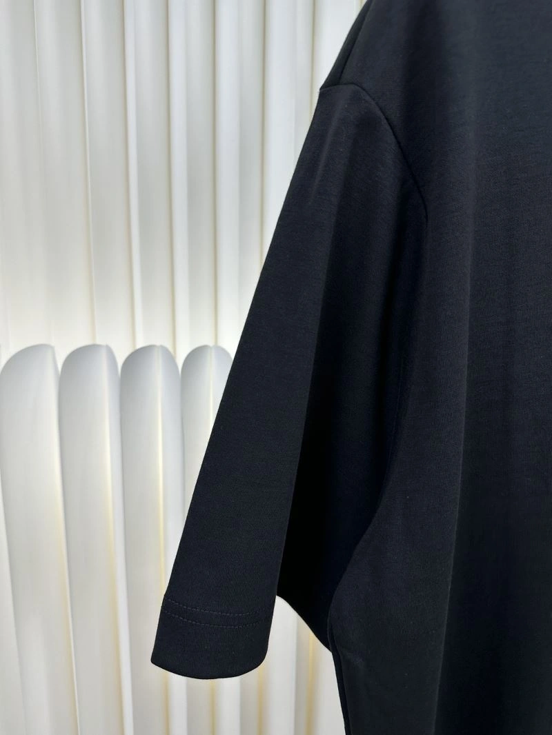Bargain Fendi T-Shirts