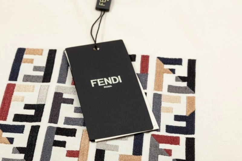 Exact replica Fendi T-Shirts
