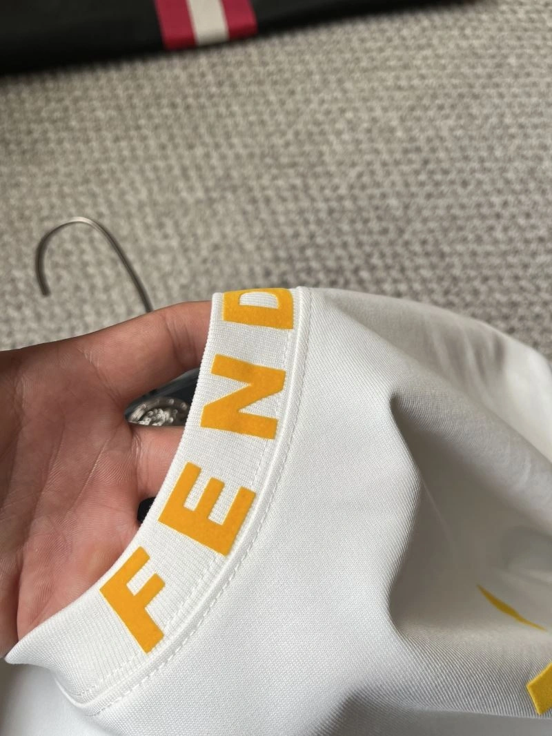 Top match Fendi T-Shirts