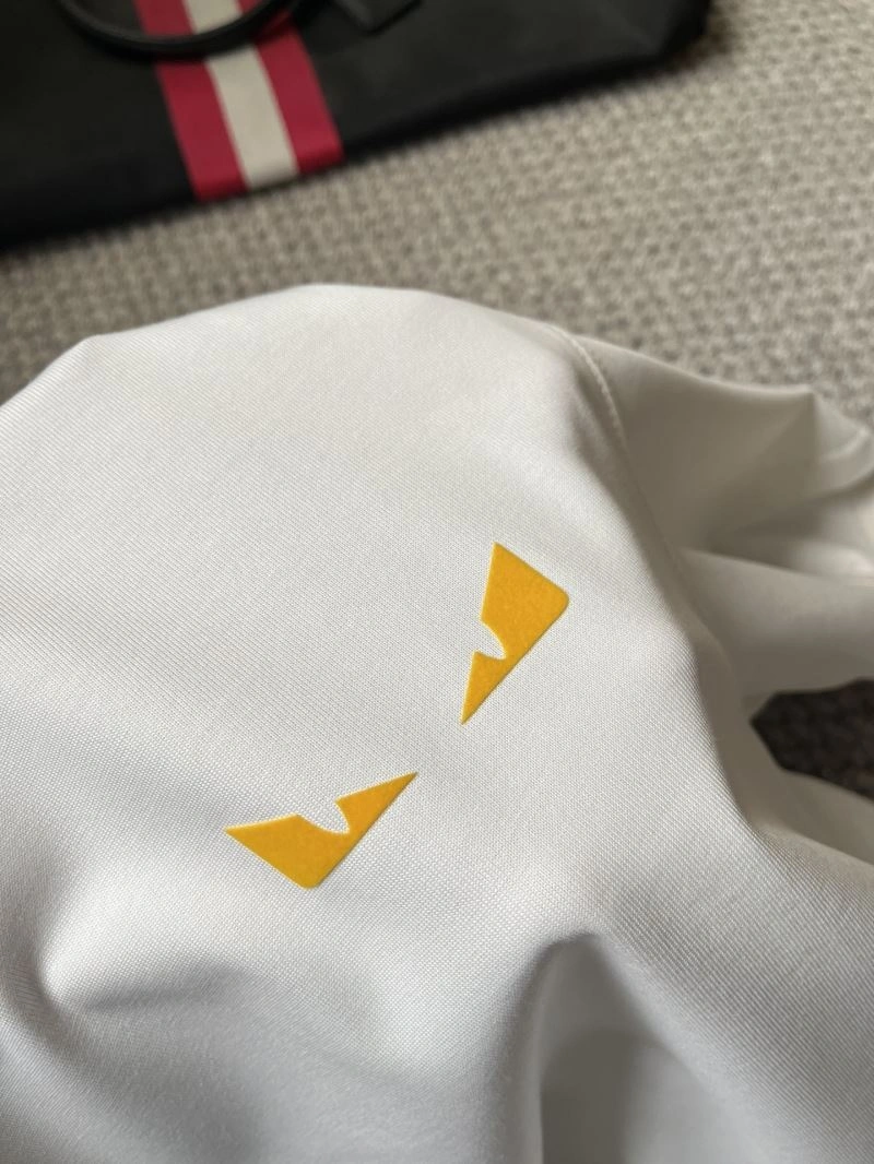 Top match Fendi T-Shirts