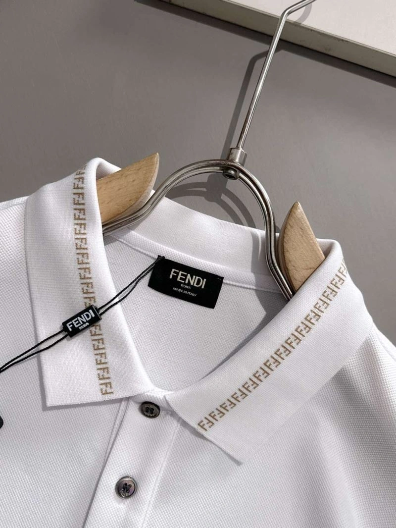 Bargain Fendi T-Shirts