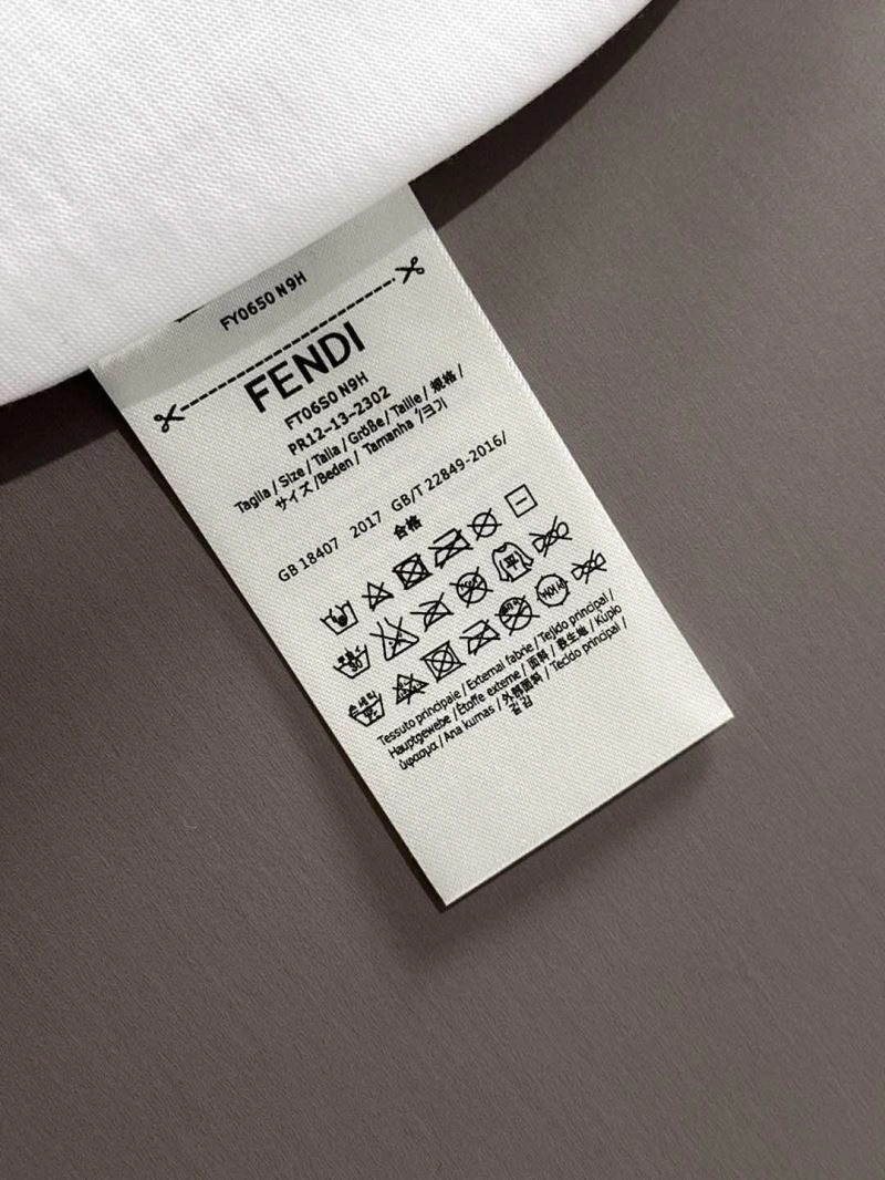 High fidelity Fendi T-Shirts
