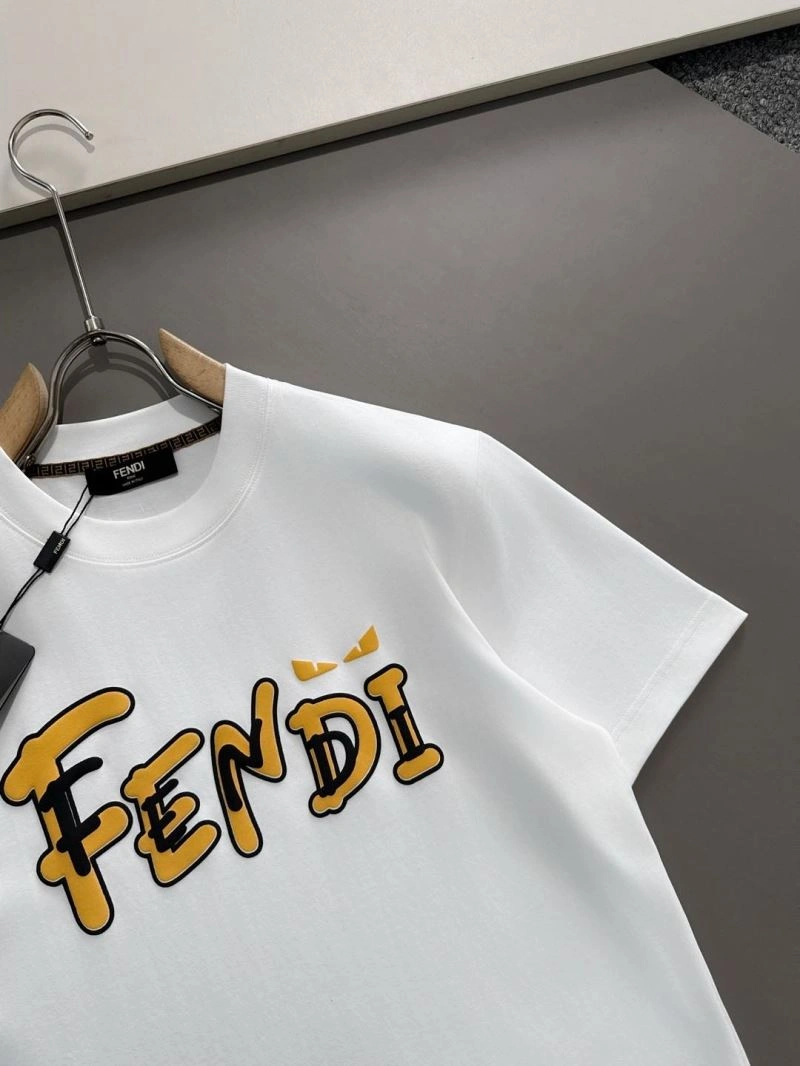 Low-cost Fendi T-Shirts