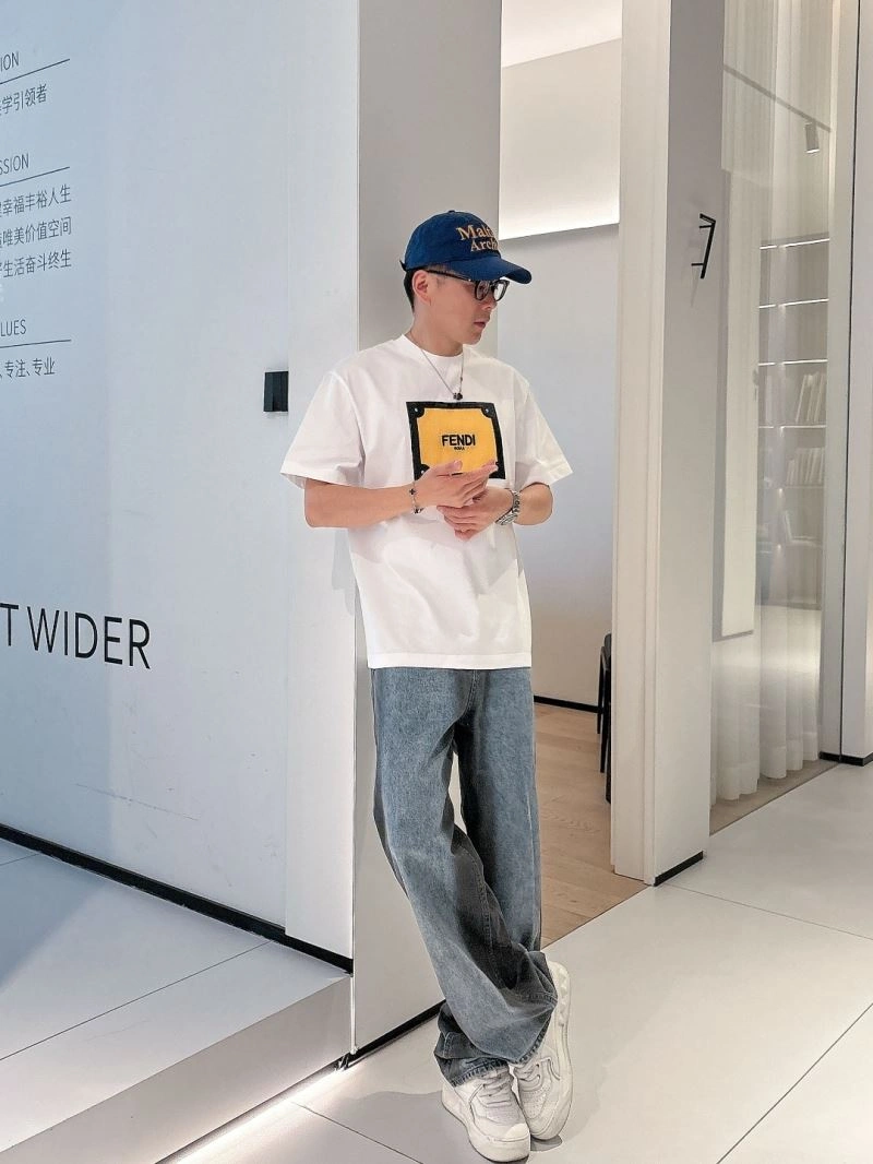 Inexpensive Fendi T-Shirts