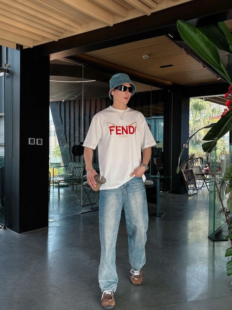 Factory-made Fendi T-Shirts
