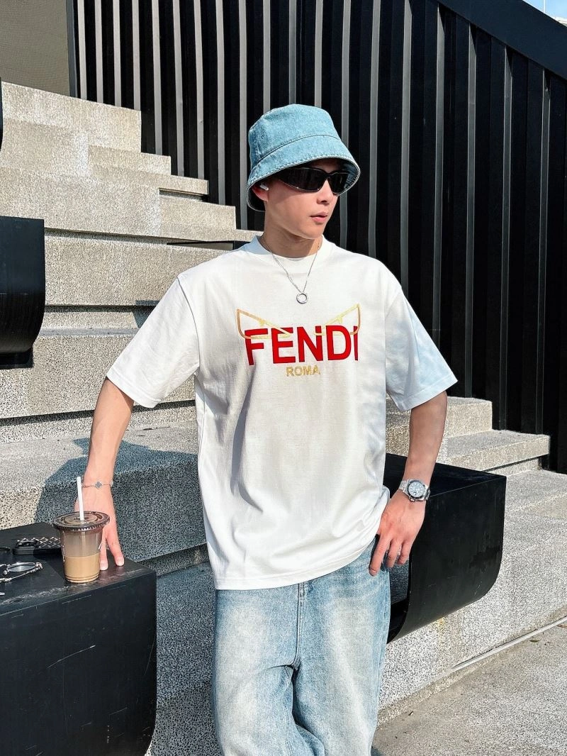 Factory-made Fendi T-Shirts