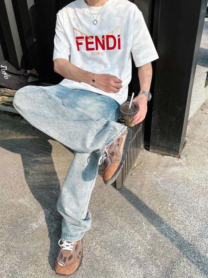 Factory-made Fendi T-Shirts