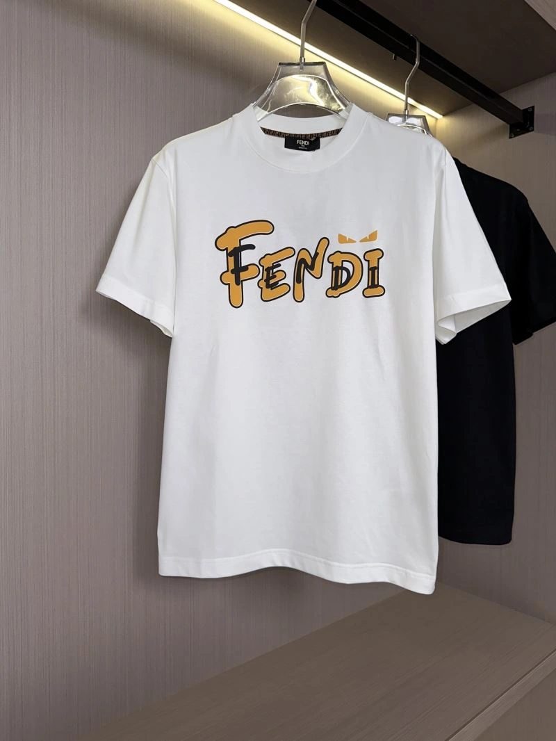 Top match Fendi T-Shirts