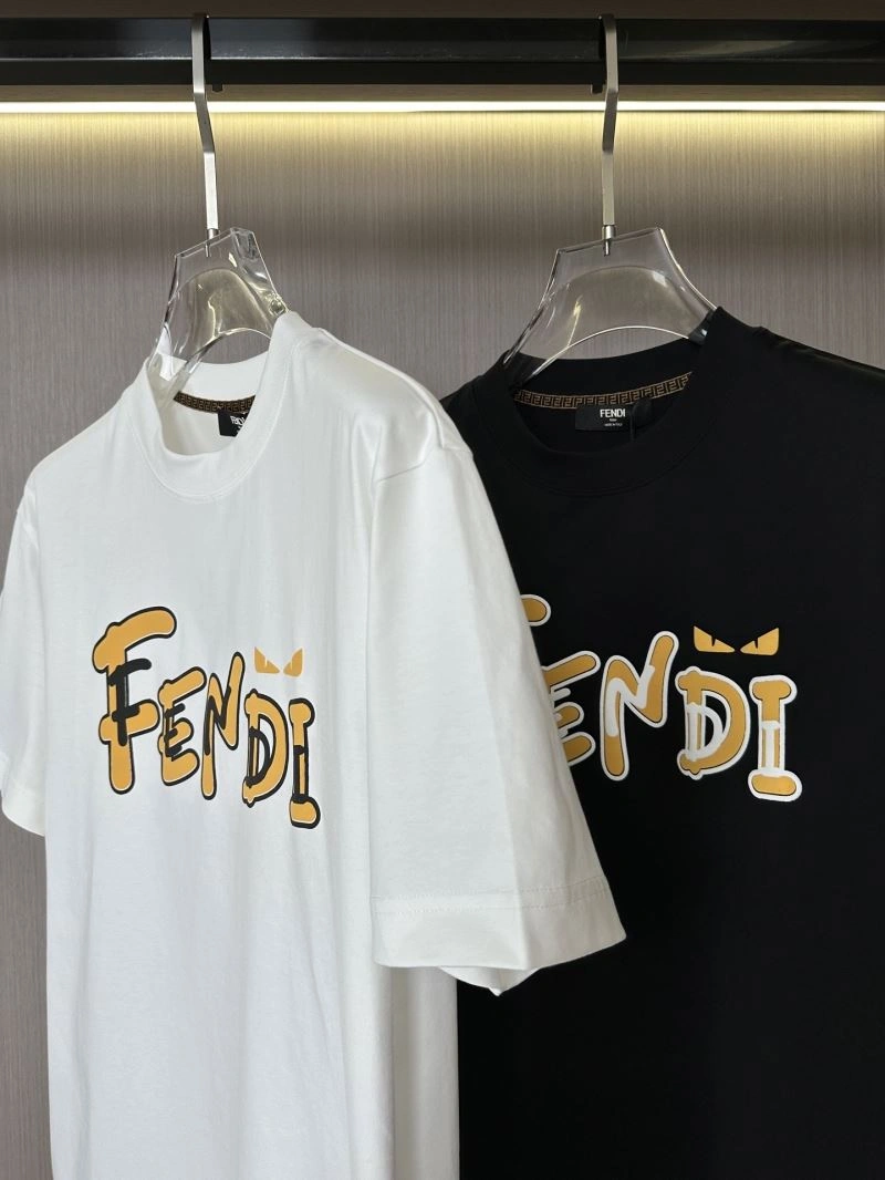 Top match Fendi T-Shirts