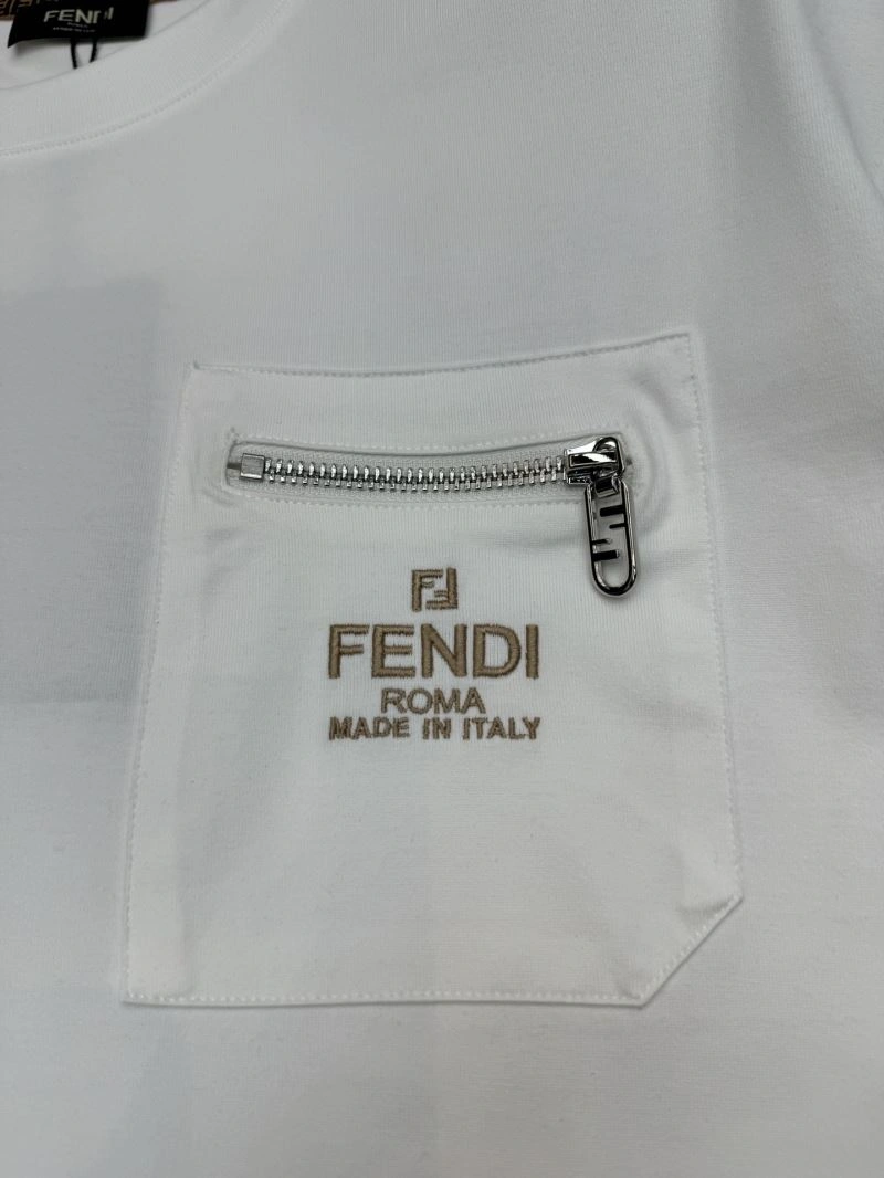 Bargain Fendi T-Shirts