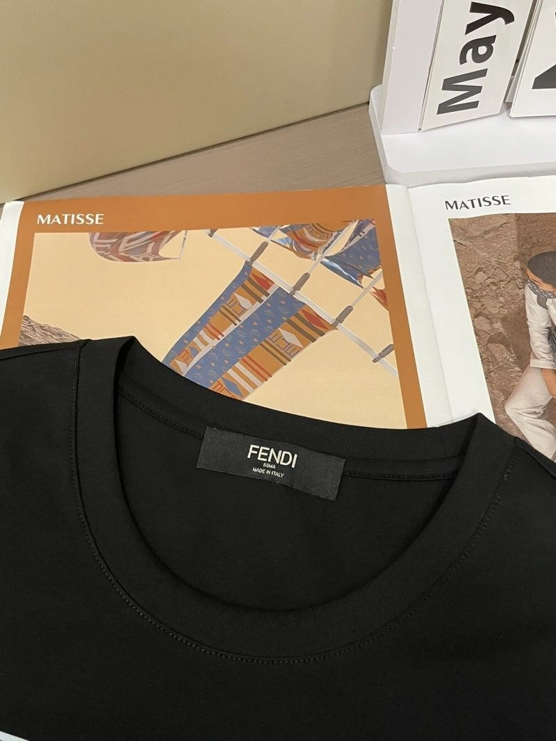 Low-cost Fendi T-Shirts