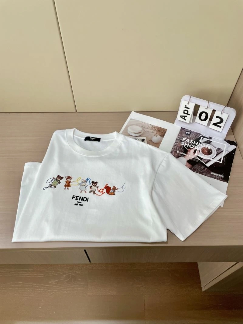 Bargain Fendi T-Shirts