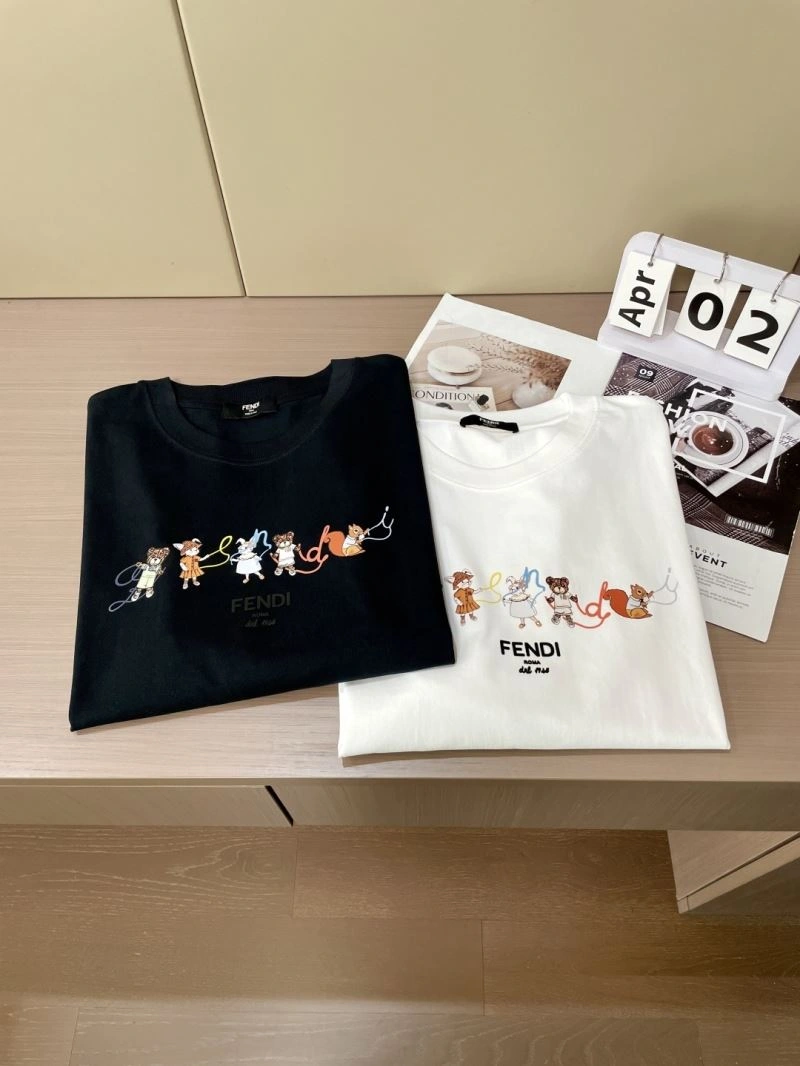 Bargain Fendi T-Shirts