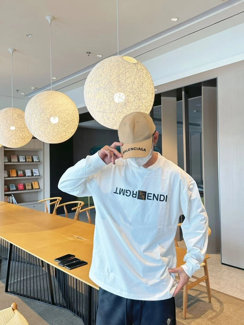 High fidelity Fendi T-Shirts