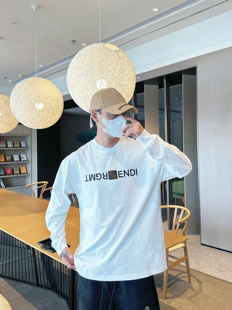 High fidelity Fendi T-Shirts