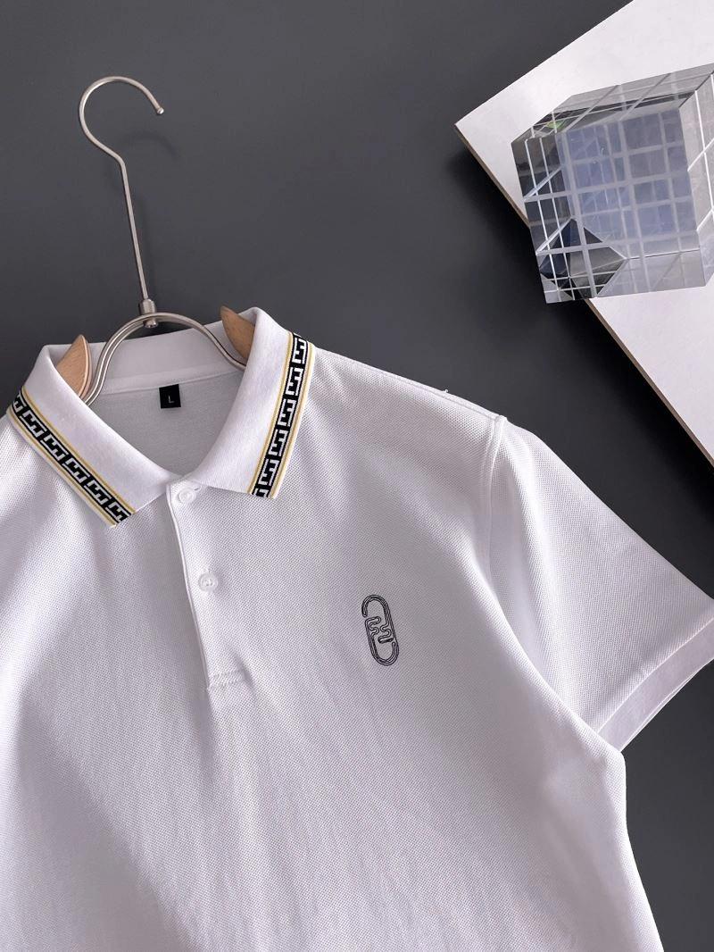 Bargain Fendi T-Shirts