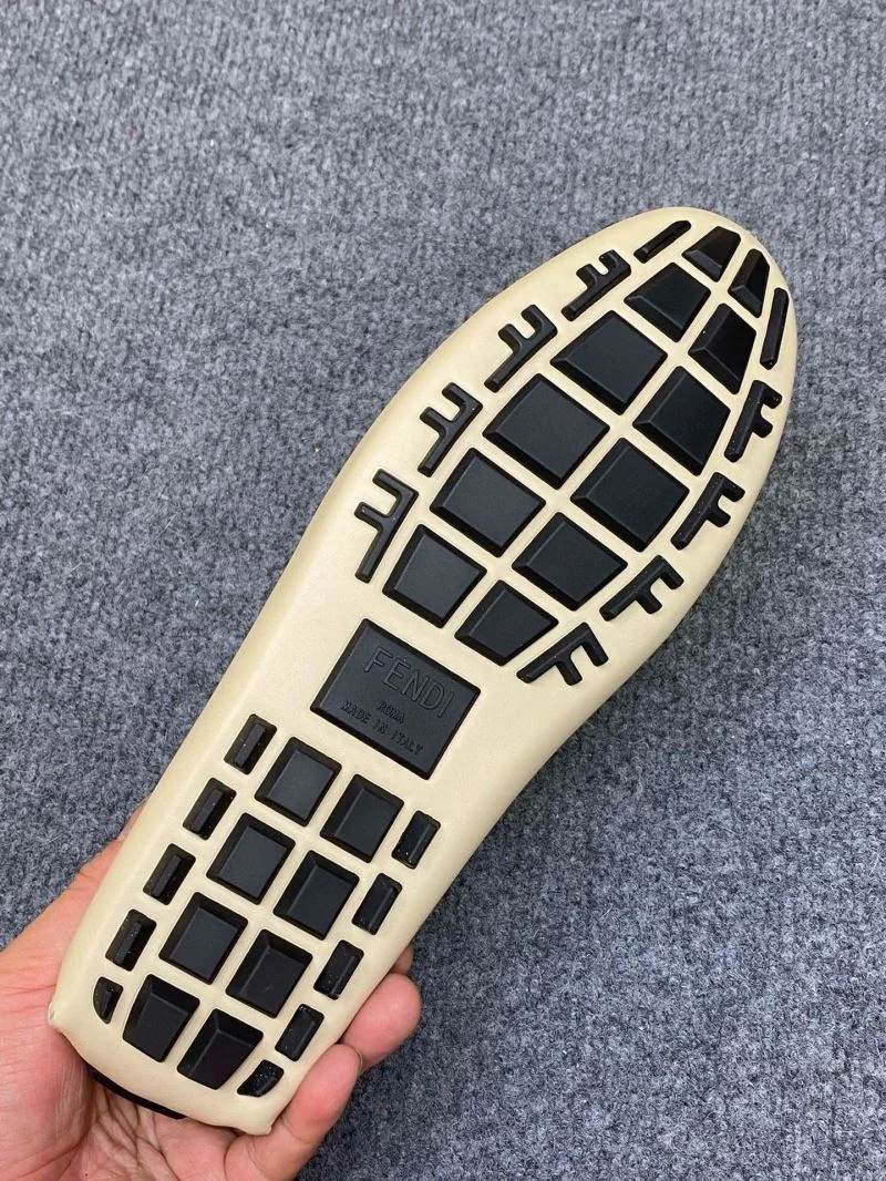 Value-priced Fendi Tods Shoes