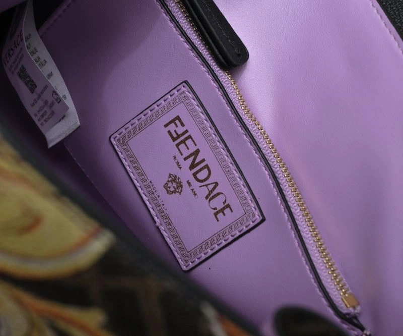 Top mirror Fendi Top Handle Bags