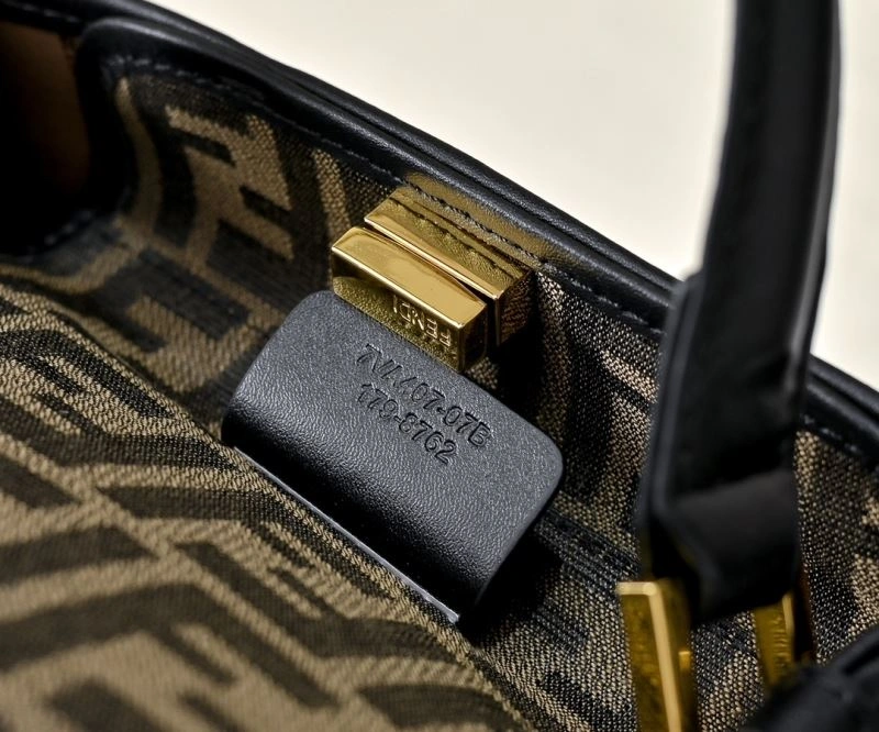 Top mirror Fendi Top Handle Bags