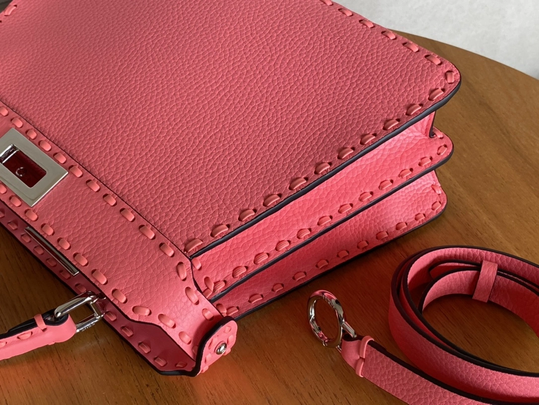 Brand-original Fendi Top Handle Bags