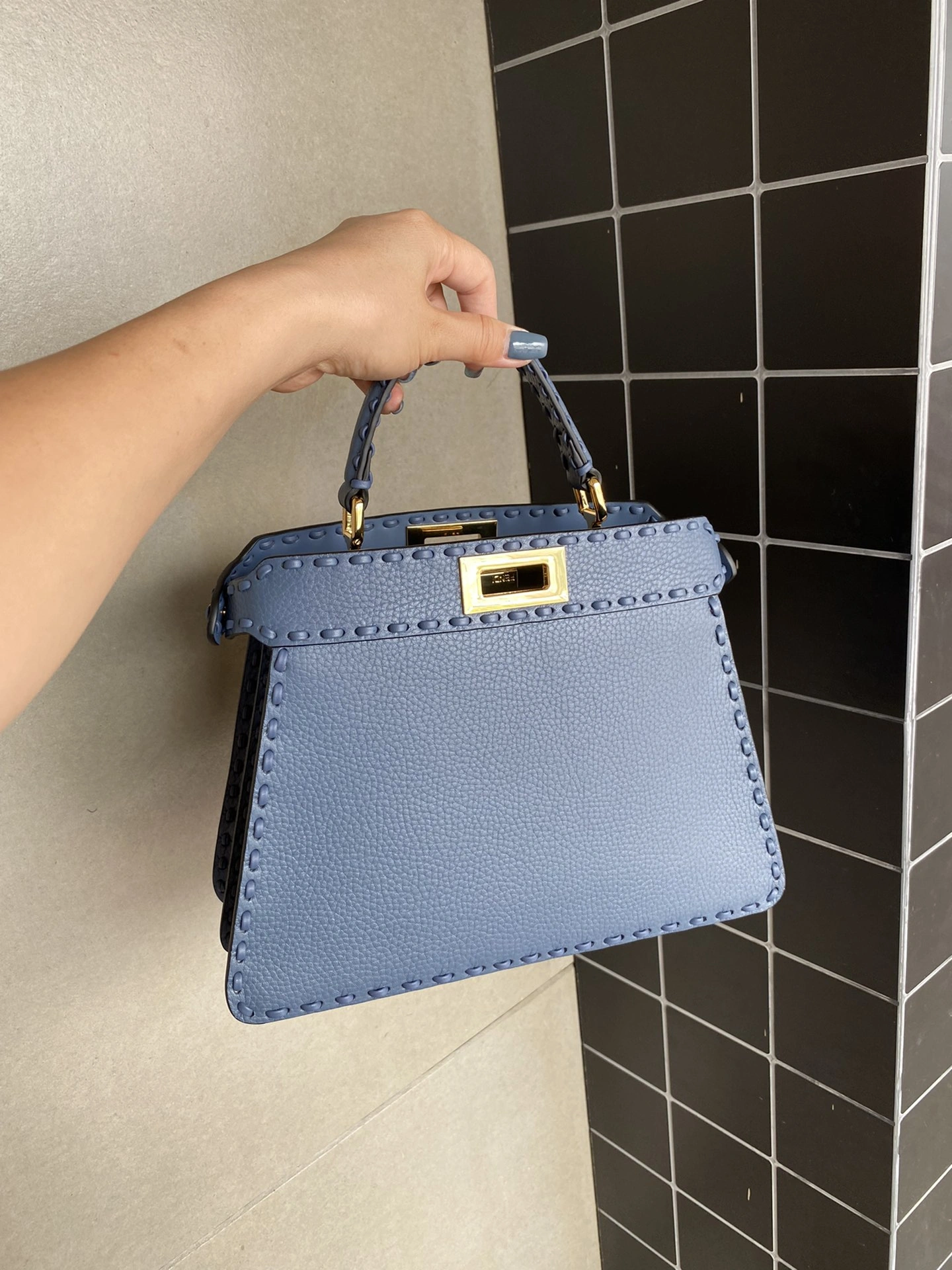 Precise copy Fendi Top Handle Bags