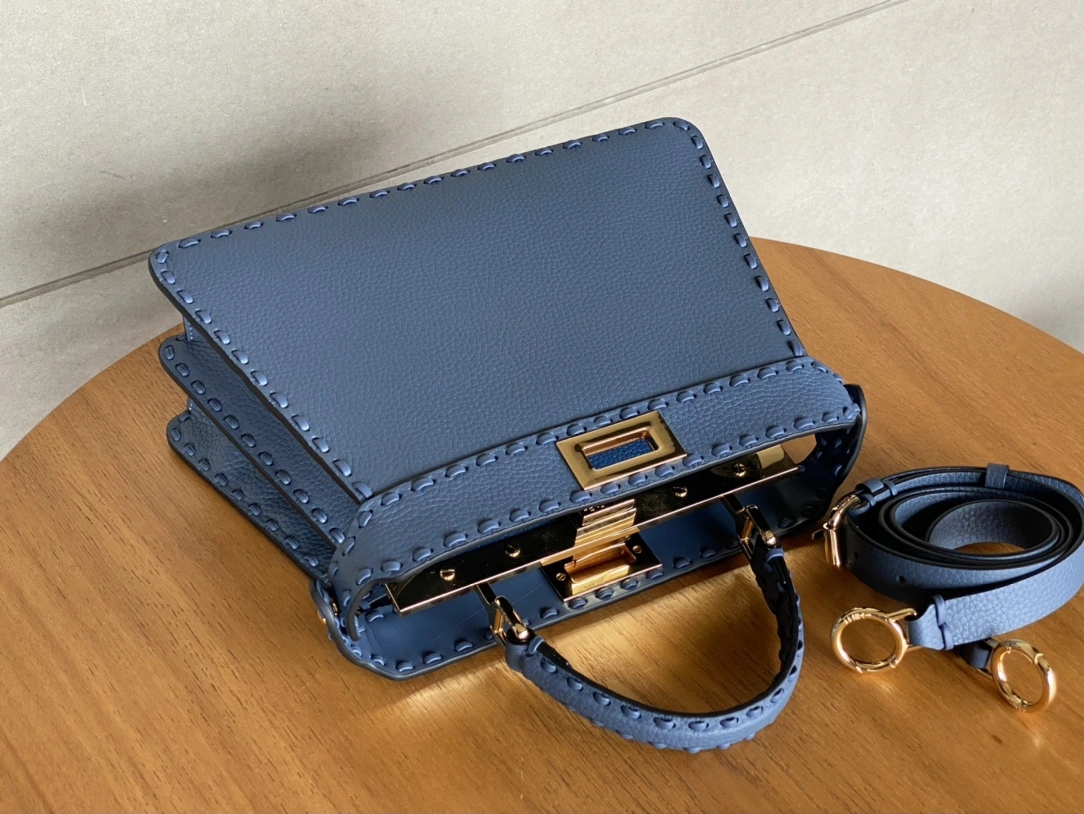 Precise copy Fendi Top Handle Bags