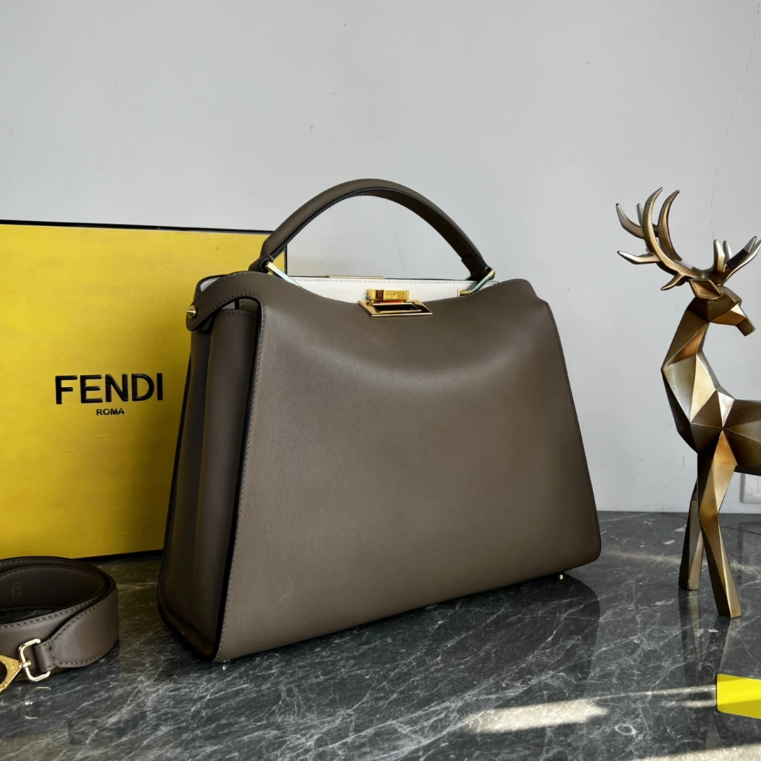 Precise copy Fendi Top Handle Bags