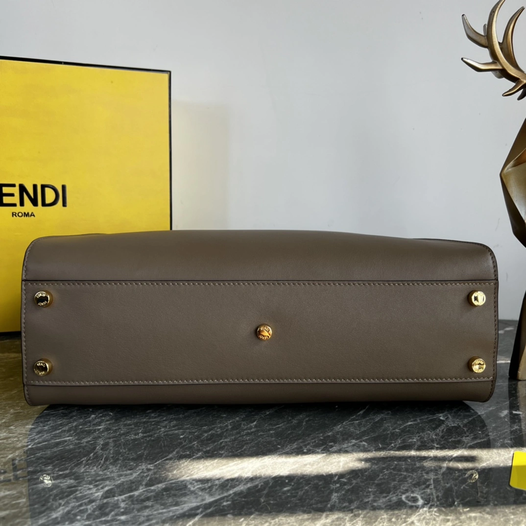 Precise copy Fendi Top Handle Bags