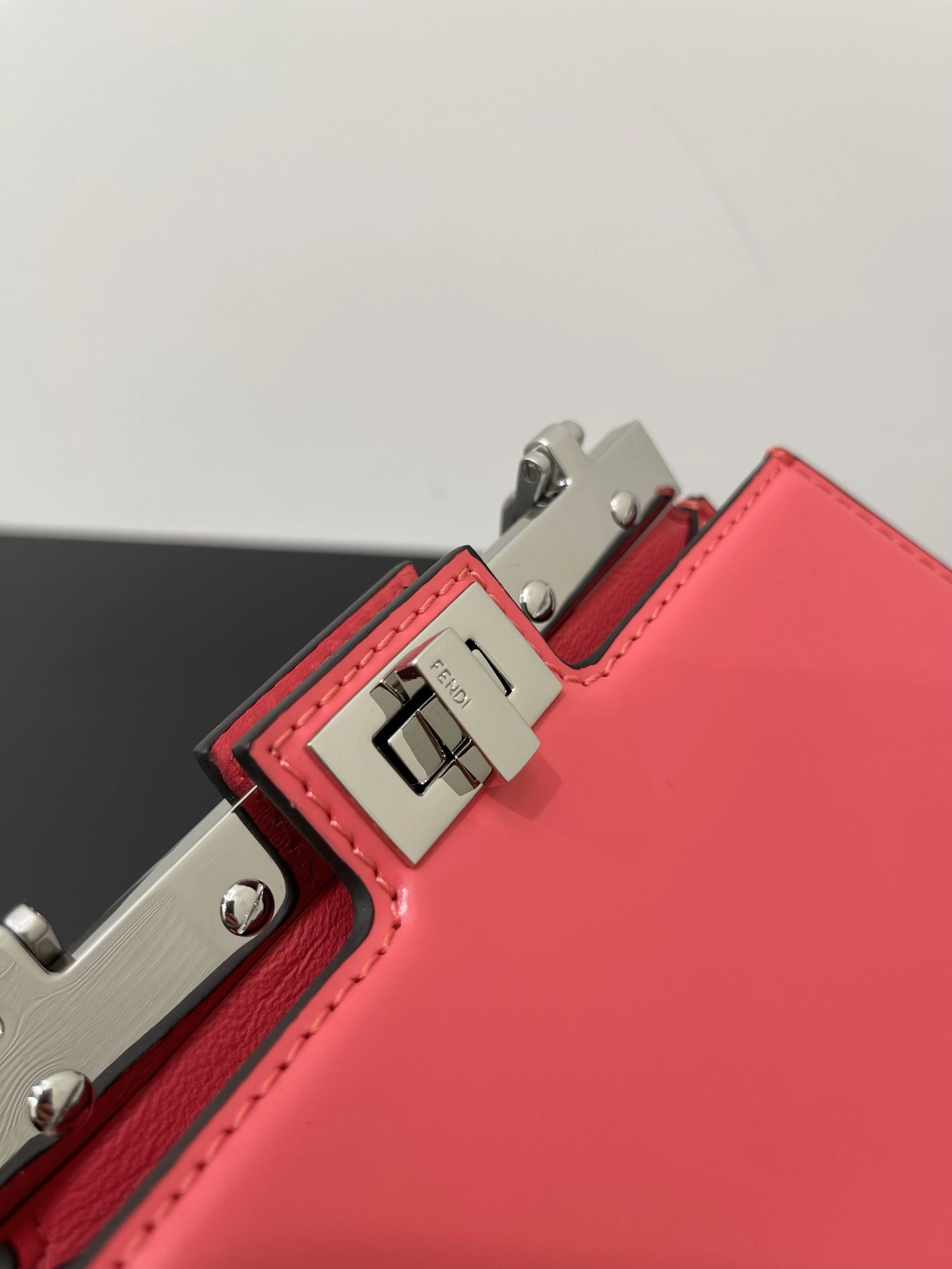 Precise copy Fendi Top Handle Bags