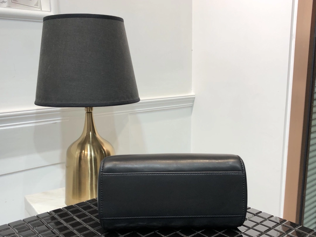 Low-cost Fendi Top Handle Bags