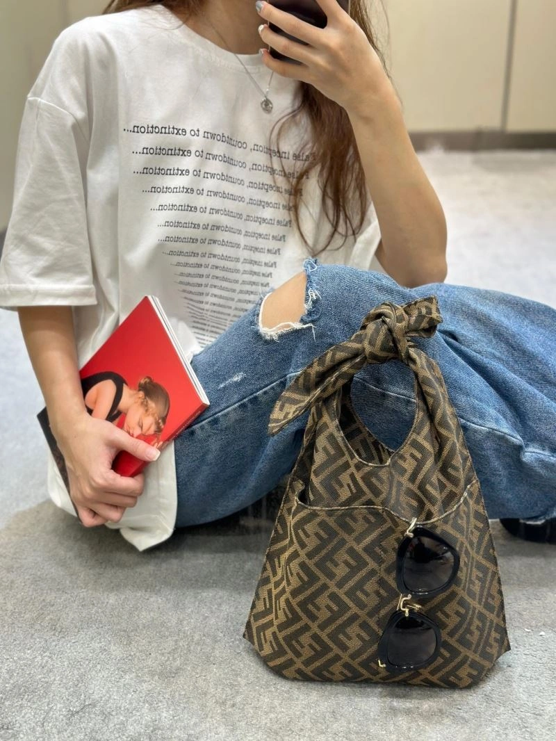 Top mirror Fendi Top Handle Bags