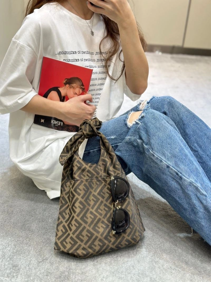 Top mirror Fendi Top Handle Bags