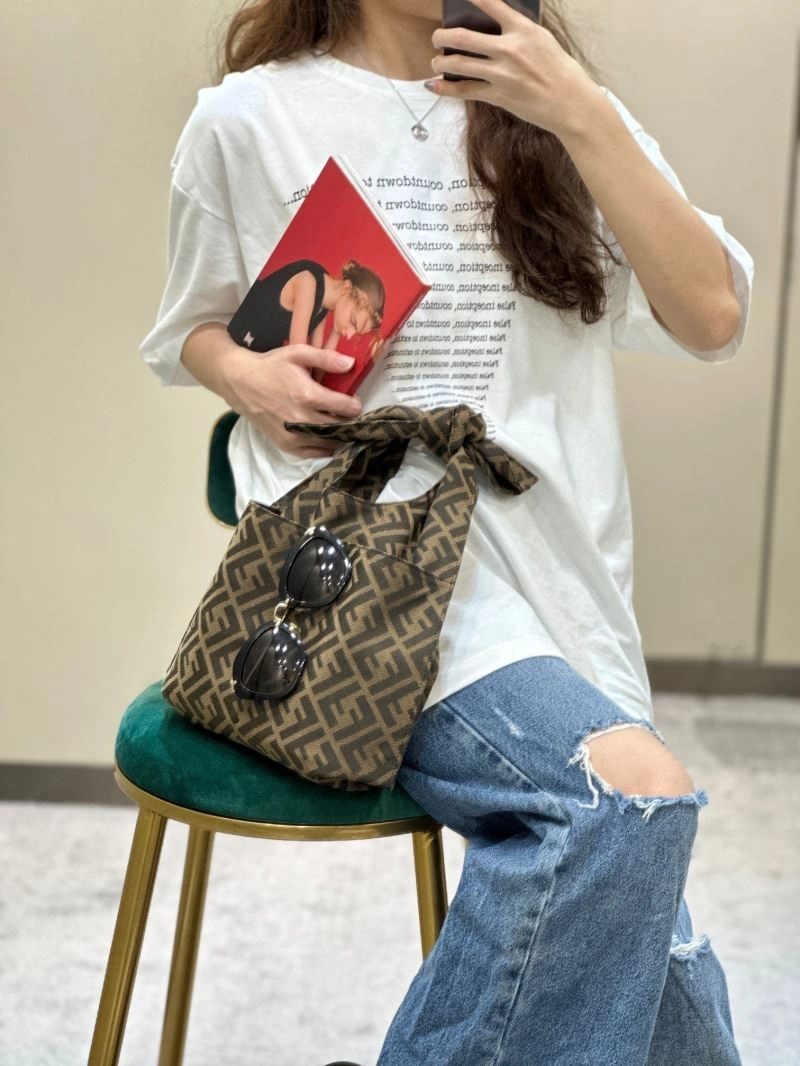 Top mirror Fendi Top Handle Bags