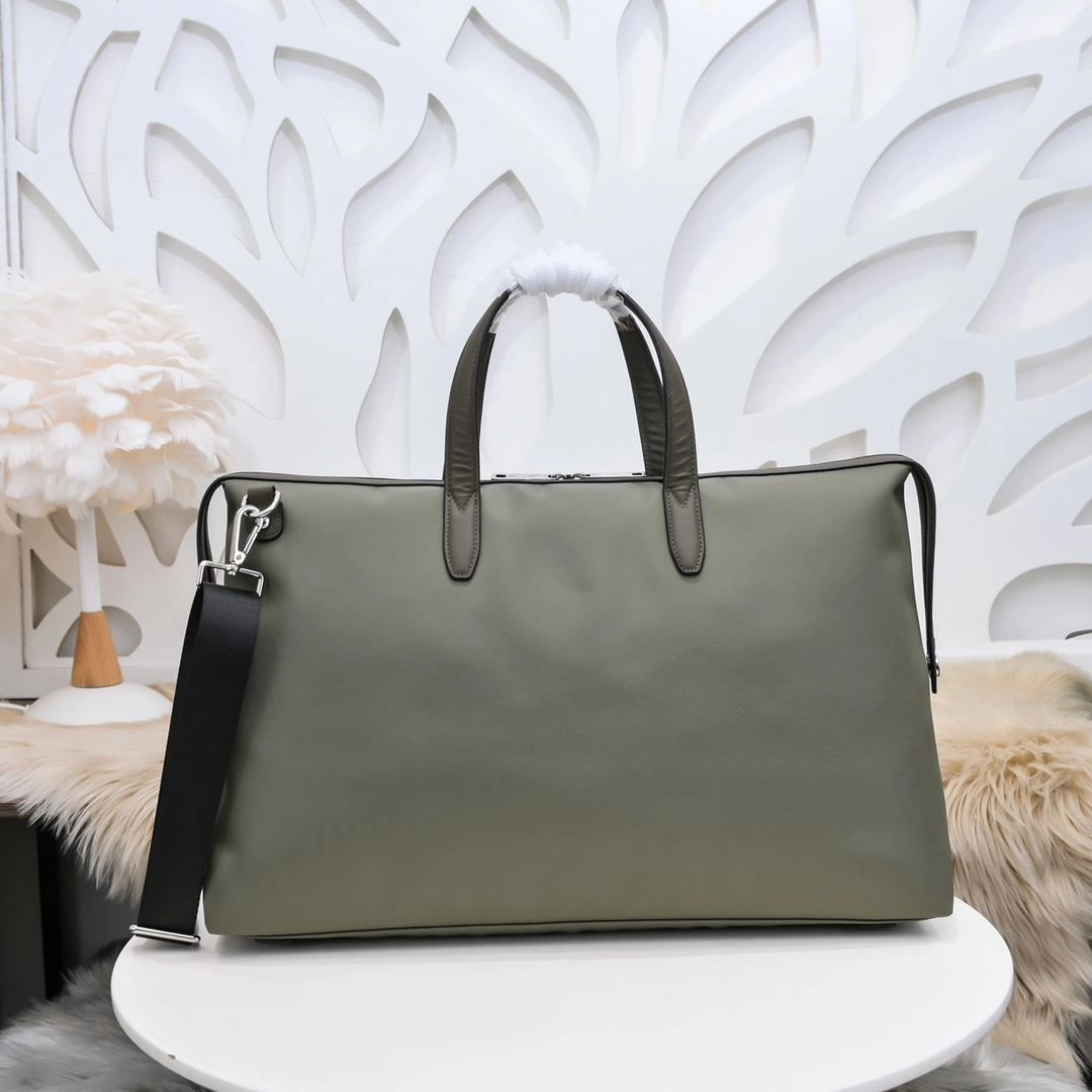 Low-cost Fendi Travel Bags