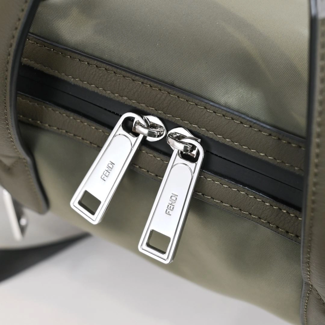 Low-cost Fendi Travel Bags