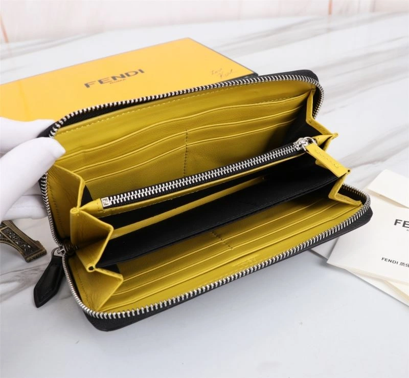 Accurate model Fendi Wallets Purse
