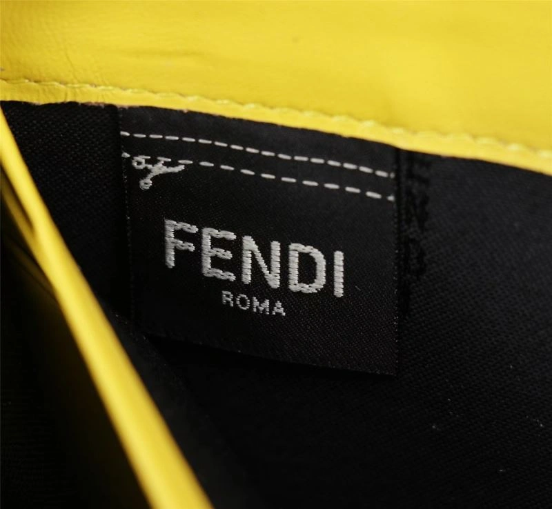 Accurate model Fendi Wallets Purse