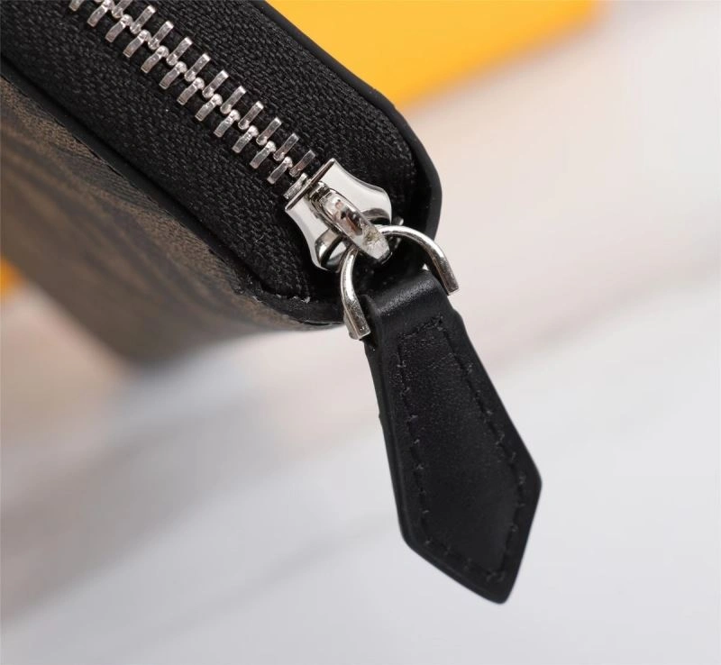 High accuracy Fendi Wallets Purse