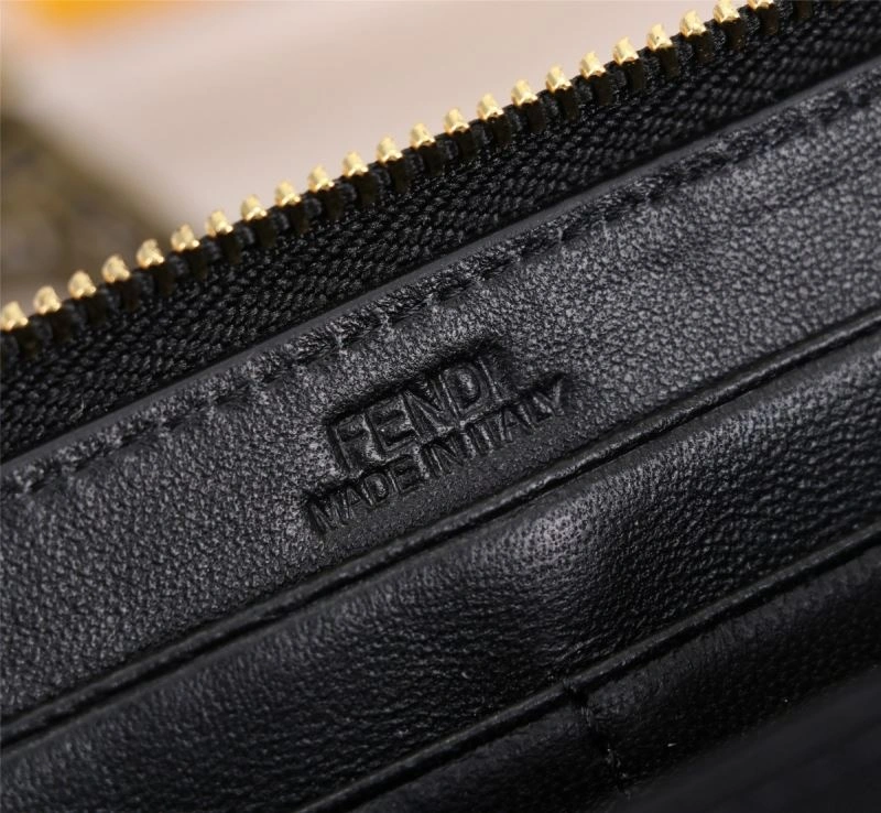 Official Fendi Wallets Purse